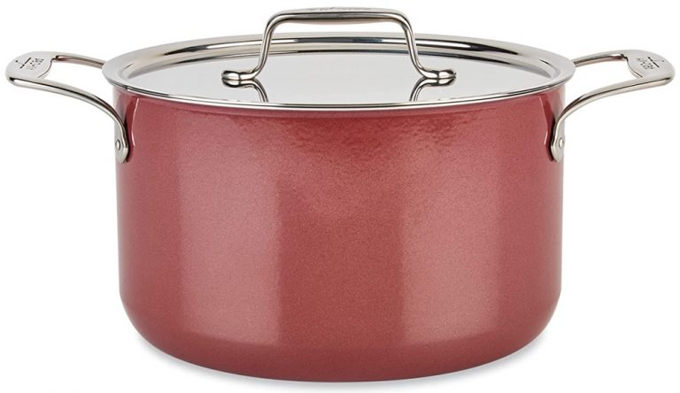 Sauce Pan Vs. Pot: What You (Probably) Want to Know
